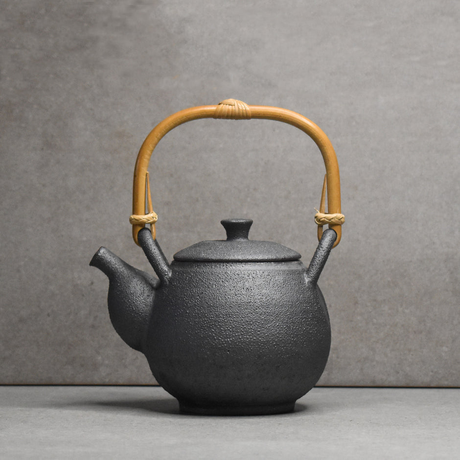 Handmade Japanese Teapots & Kyusu from Tencha London